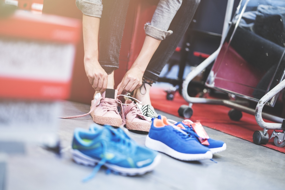 5 Shoe Shopping Tips for Finding the Right Fit - Foot and Ankle Group 5 Shoe Shopping Tips for Finding the Right Fit - Foot and Ankle Group